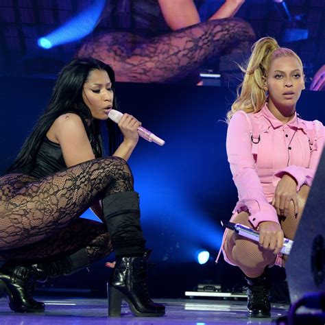 Nicki Minaj Twerking On Lil Wayne