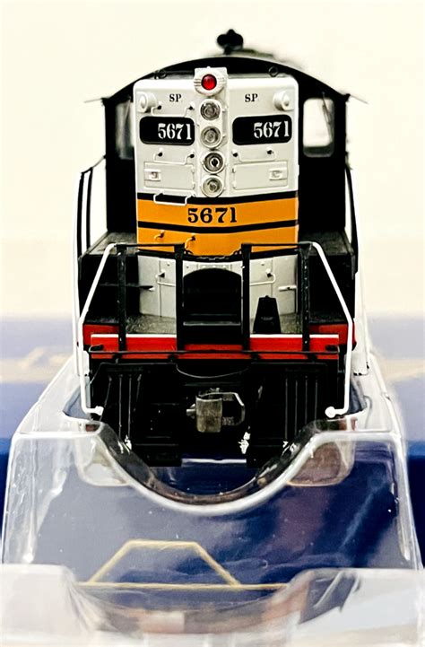 Athearn Genesis Ho Sp G62618 Gp9 5671 Dcc Tsunami Sound Excellent