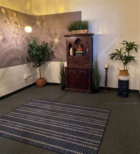 Sandy Naimou Sandyfeetandtoes • Instagram Photos And Videos