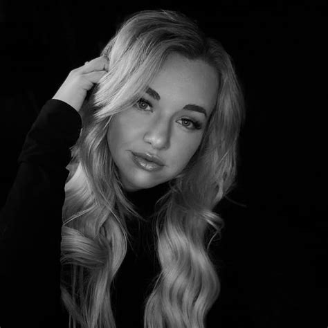 Morgan Wallace Morganlynnwallace • Threads Say More