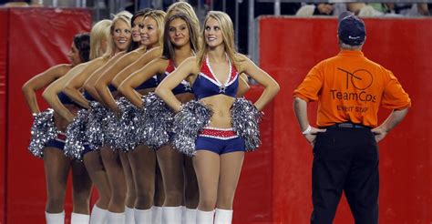 Nfl Cheerleaders Top Falls Off
