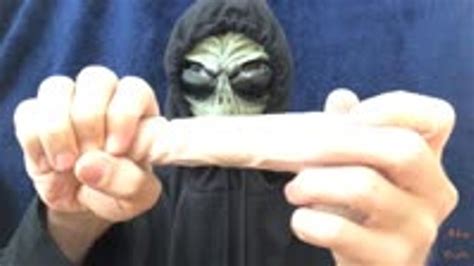 Alien Mesmerizes All Earth Men To Turn Gay Adam Castle Xxx Clips