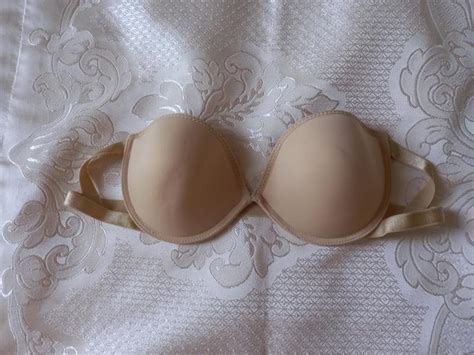 Бюстгальтер — ціна 200 грн у каталозі Бюстгальтери Купити жіночі речі за доступною ціною на Шафі