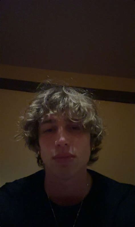 Vinnie Hacker Vvhacker Snapchat Stories Spotlight And Lenses Hacker Aesthetic Hacker