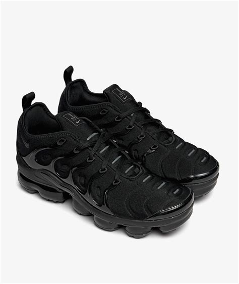 Black Nike Air Vapormax Plus Svd