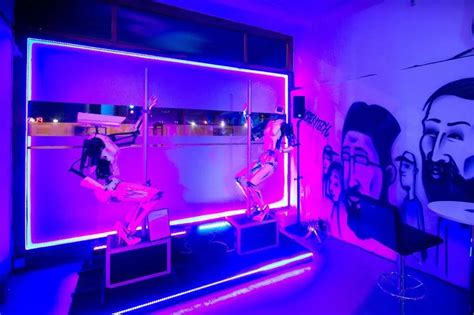 Makers Of Mindblowing Sex Robot With Virtual Vagina Swamped With Orders The Mirror