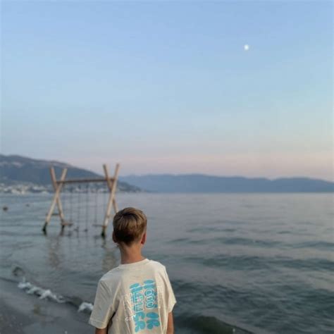 Aaron Veenstra Youtube