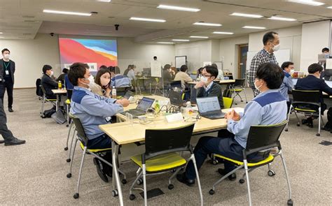 Companywide Dx Promotion Event Dx Day Cultural Reforms Jfe Engineering Corporation