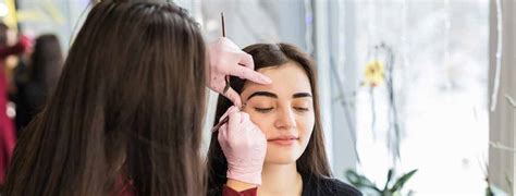 How Much Does Eyebrow Threading Cost [2026]