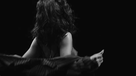 Rihanna Topless And See Through 25 Photos The Fappening