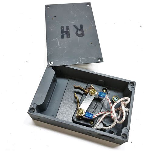 Gal Elevator Type Mo Rh Interlock Switch Housing And Contacts 261 00 M