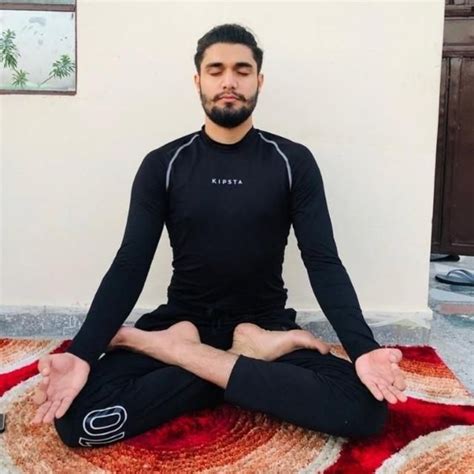 ritik dhiman yoga instructor i m a freelancer xing