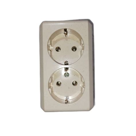 Stop Kontak Terminal Kuningan 3 Lubang