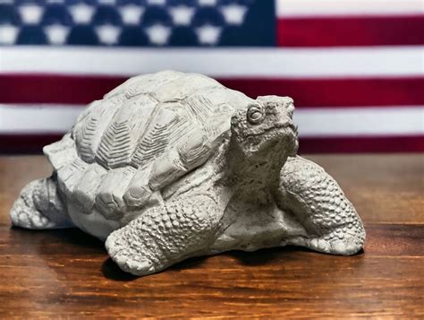 Concrete Box Turtle Statue Ocean Turtle Figure Garden Nautical