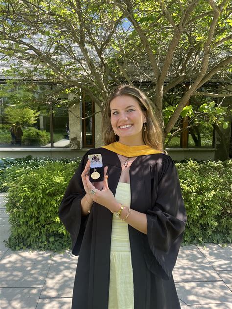 So Its Official Nicolette Dmytryshyn