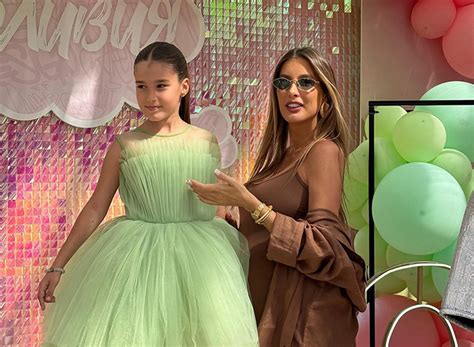 დედა ყოველთვის შენს გვერდითაა ქეთა თოფურიას შვილის გრანდიოზული დაბადების დღე რა ფოტოებს