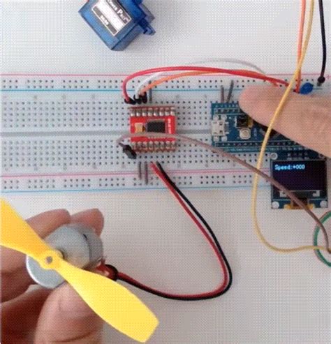 Stm32单片机（六）tim定时器 ＞ 第四节：tim输出比较练习3（pwm驱动直流电机）qgpio Pwm1550 Csdn博客