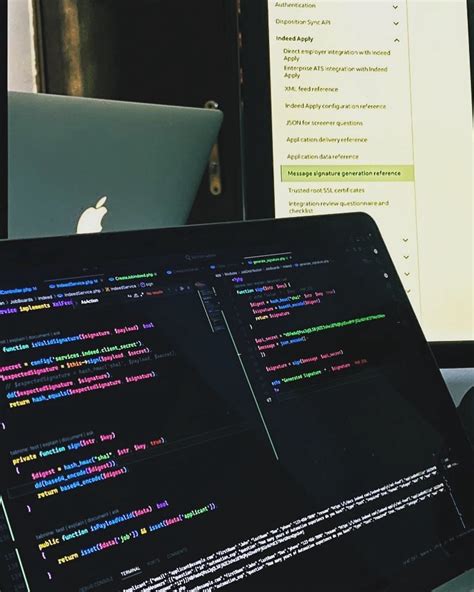 hey tech threads 🙋🏼‍♀️ let s make connections 💻 web developer 🍏