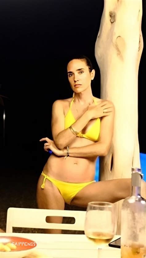 Jennifer Connelly Big Tits Bikini Fappenist