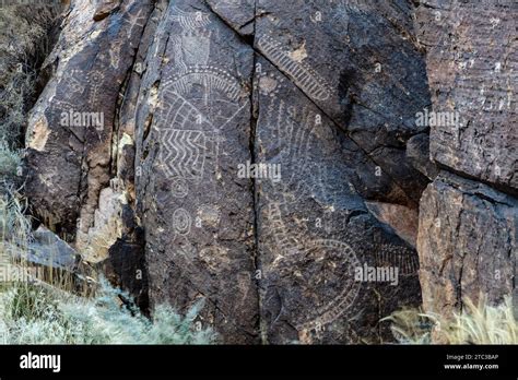 Petroglyphs Written By The Hopi Indians At Parowan Gap Utah Symbols