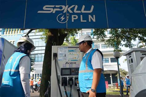 Spklu Pln Siap Layani Pemudik Malukuterkini Com
