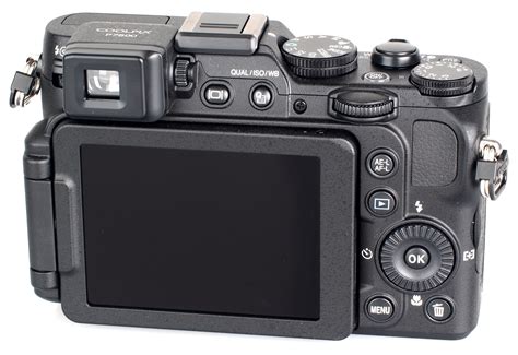 Nikon Coolpix P7800 Review