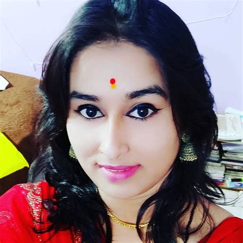 Shalini_shukla_ (@shalini_shukla_6) • Threads, Say more
