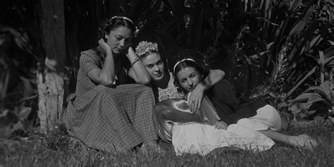 프리다 칼로 사진전frida Kahlo Exhibition 감도 깊은 취향 셀렉트샵 29cm