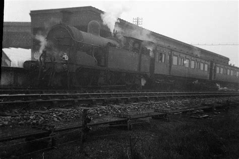 Lcdr R Class 0 4 4 Thought To Be At Dunton Green With Eit Flickr Lcdr R Class 0 4 4 Thought To Be At Dunton Green With Eit Flickr