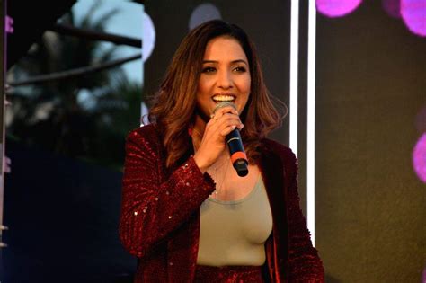 Neeti Mohan Singer