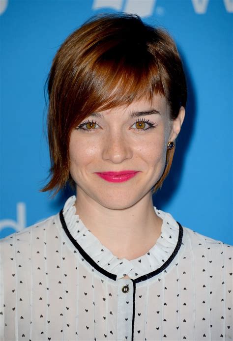 Renée Felice Smith Image