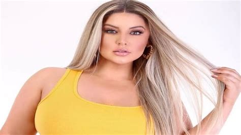 أشلي أليكسيس Ashley Alexiss