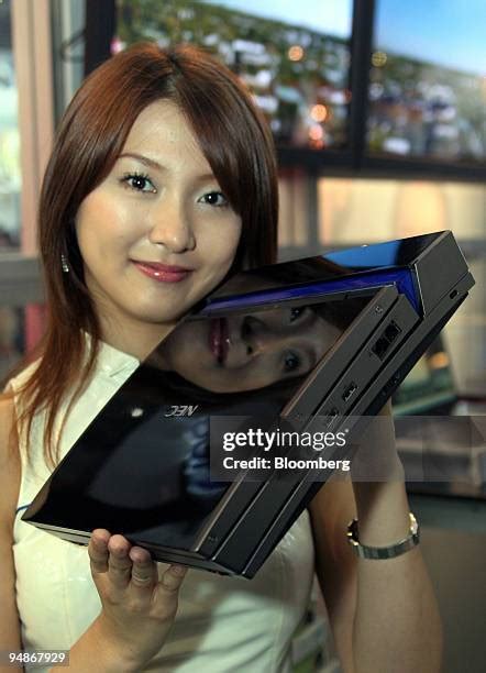 Computer Nec Photos And Premium High Res Pictures Getty Images