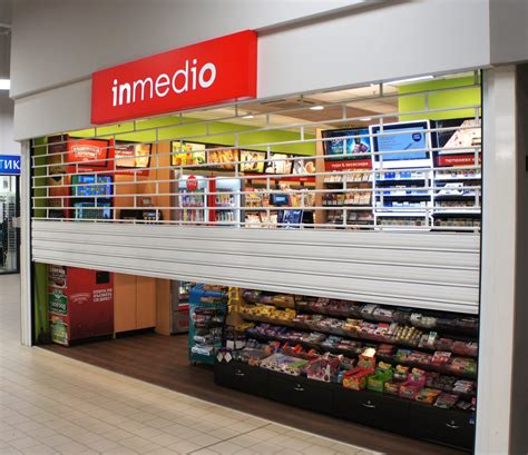 Защитни ролкови решетки Гаражни врати и охранителни ролетки от Ес Би Ай Груп