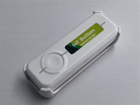 Battery Powered Seeed Studio IoT Button Features ESP32 C6 SoC Supports ESPHome Or Zigbee