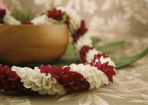 Wedding Leis For Women