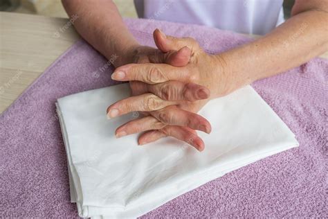 Premium Photo Step By Step Instruction Massage For Arthritis And