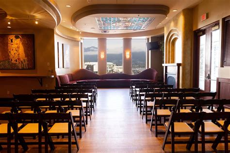 Steamworks Brewpub Reviews Photos And Deals 2026 Vancouver