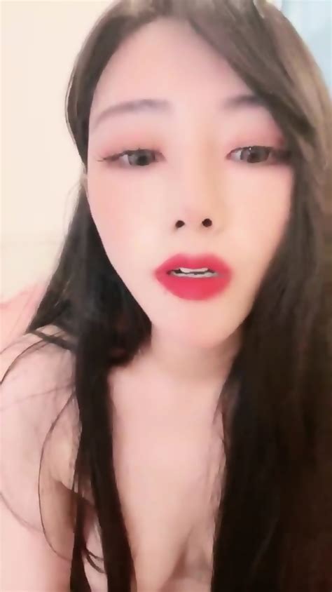 珍珠波椰子高颜值性感反差女神高跟长腿道具自慰高潮喷水
