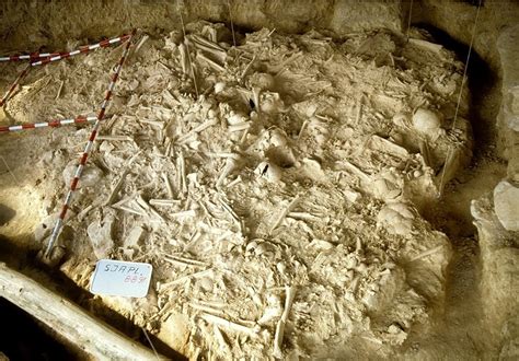 A 5000 Year Old Mass Grave Suggests Earlier Origin Of All Out War