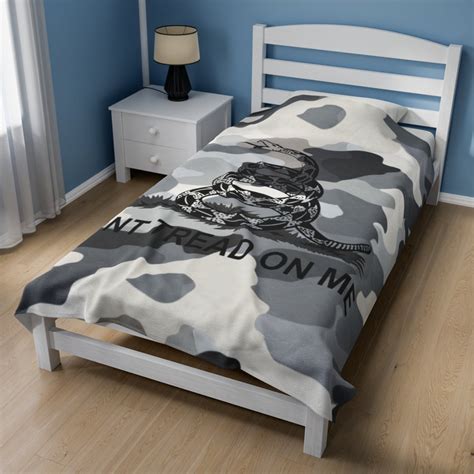 Gadson Flag With Grey Camouflage Velveteen Plush Blanket Dont Tread