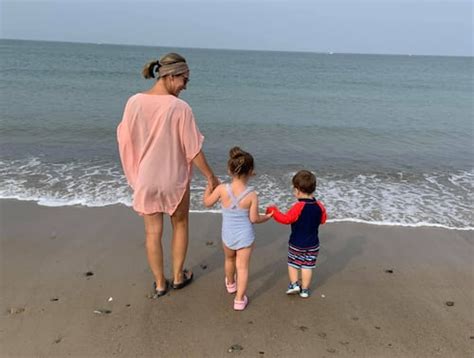 Duxbury Mother Lindsay Clancy Now A Paraplegic Under 247 Monitoring