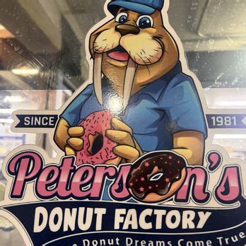 Petersons Donut Corner Updated May 2025 2004 Photos And 2104 Reviews