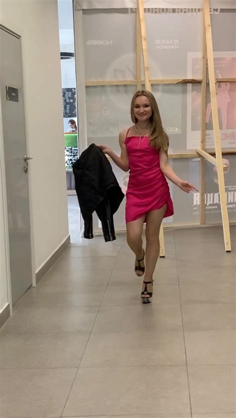 Ксения Говорят что комплименты благоприятно влияют на настроение женщины А настроение