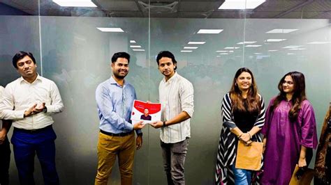 Employeeofthequarter Teamwork Saad Sultan