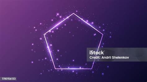 빛나는 효과와 반짝임이 있는 오각형 형태의 네온 프레임 0명에 대한 스톡 벡터 아트 및 기타 이미지 0명 3차원 형태 간판 Istock