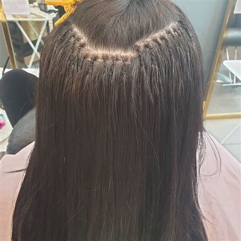 미쁜살롱 범계붙임머리 리터치작업 사진입니당 머리카락은 한달동안 1센치~15센치 자라게되요 처음 붙임머리를 하게되면 사진과