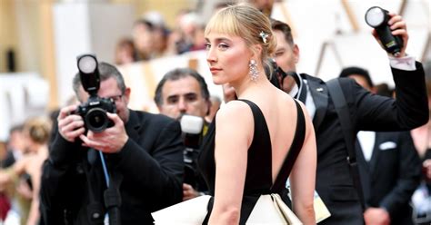 What Is Saoirse Ronan S Sexuality Who Is Saoirse Ronan Dating