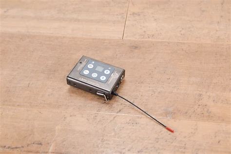 Lectrosonics LMB B1 Bodypack Wireless Transmitter B1 Band Reverb