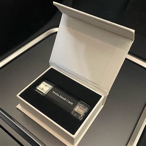 Tesla USB Flash Drive Dashcam USBC Sentry Mode Thumb Drive Tesla Premium Performance USB Drive